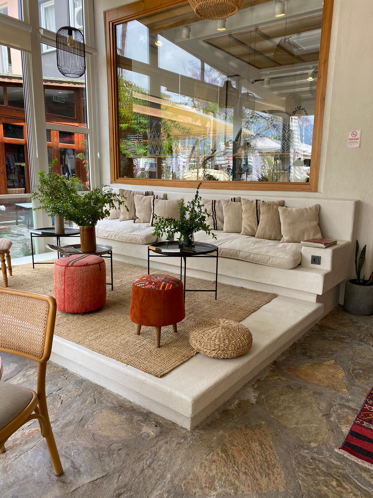 Bohemian Decoration Ideas for Coffeeshops – bohemtolia